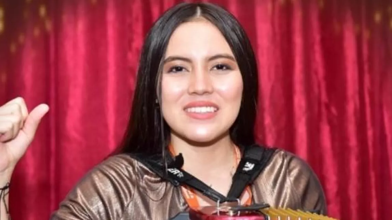 Sara Marcela Arango es coronada como la Reina Mayor del Festival Vallenato 2024